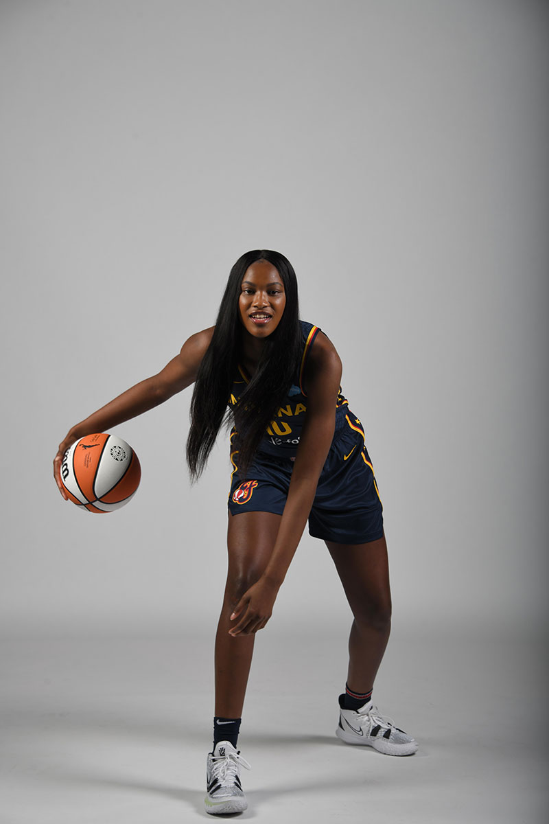 CHELSEY-MARIAH-PERRY - Magnolia Basket Campobasso